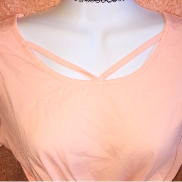 SHEIN | Tops | Nwt Shein Pink Crop Top For Summer | Poshmark